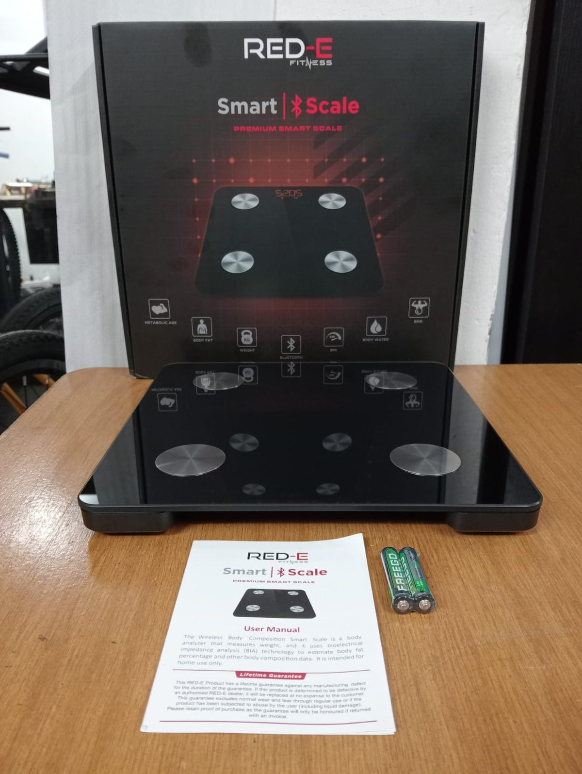 Red-E Smart Scale | Buy Accessories Online | Fast Delivery in South Africa | Olympic Cycles