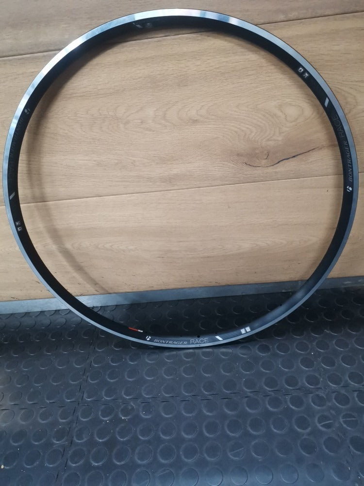 Bontrager Rim Tubeless Ready Race 700C 24H | Buy Rims Online | Fast ...